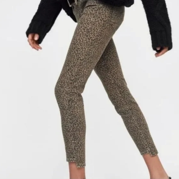 Zara | Jeans | Zara Cropped Leopard Print Jeans Size 2 | Poshmark